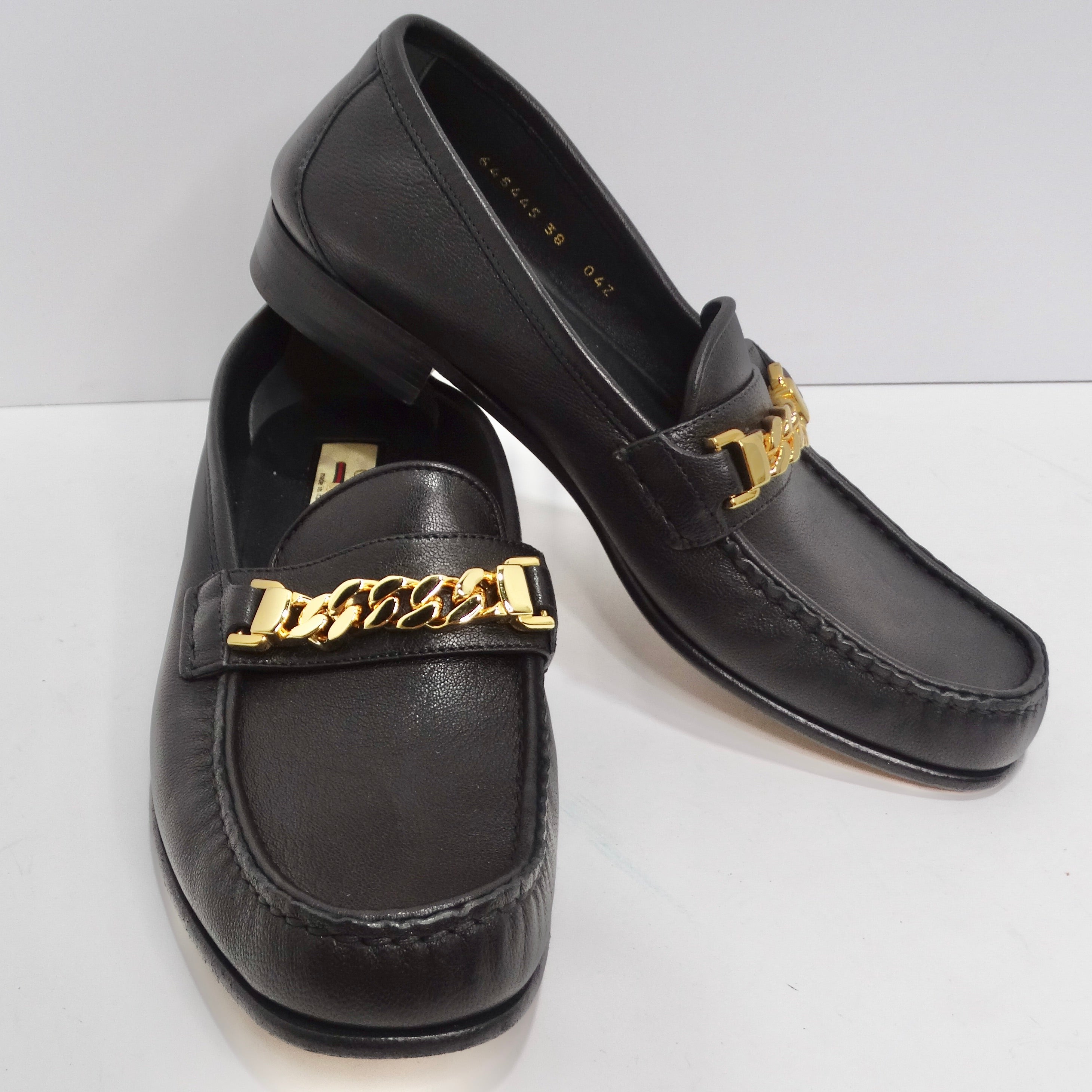 Gucci Sylvie Gold Tone Chain Loafers Black Leather – Vintage by Misty