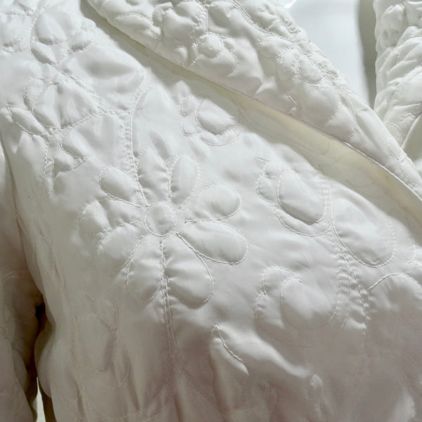 1960s Quilted Black & White Robe – Vintage by Misty